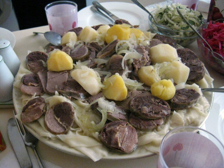 Beshbarmak: The Rich, Meaty Pasta from Central Asia