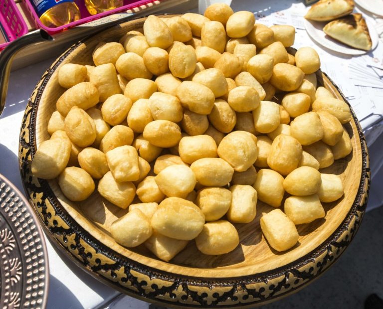 Cheburek: The Half-moon Pastry from Crimea